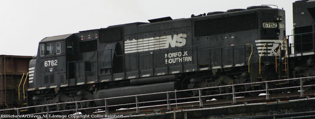 NS 6782